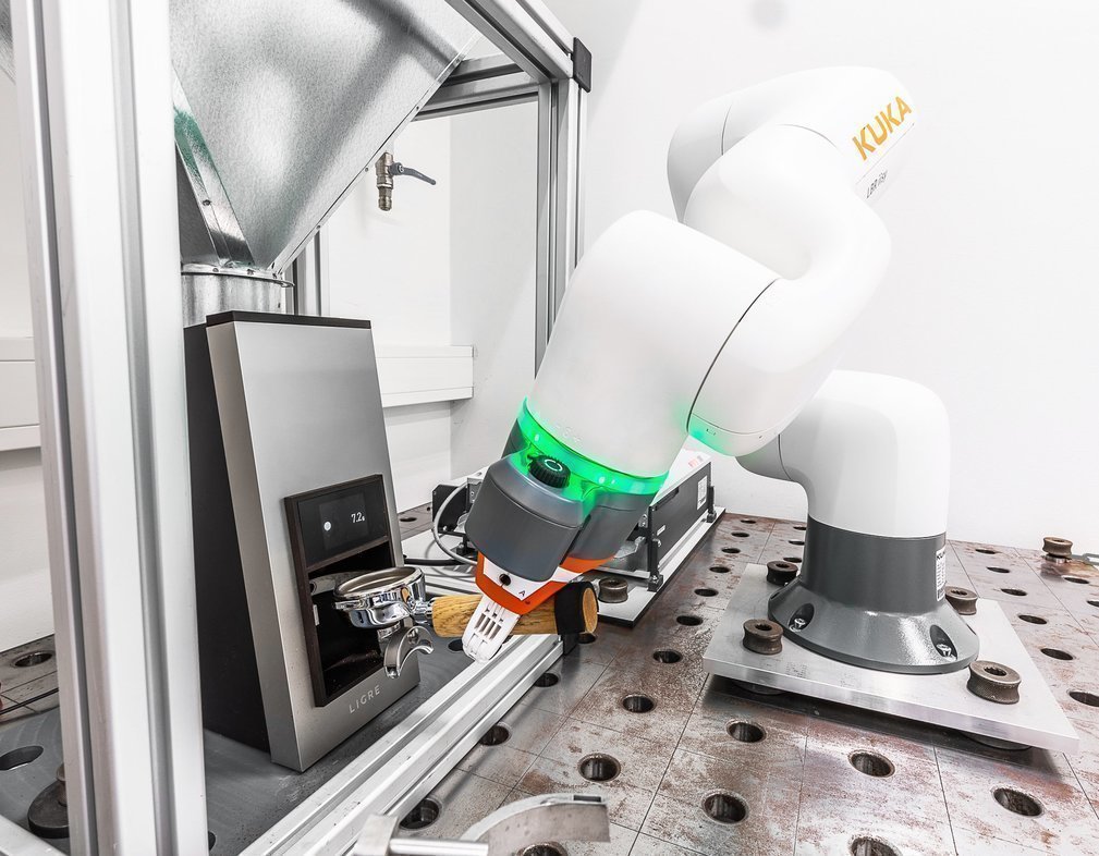 For the perfect cup of coffee: KUKA Cobot simulates 10 years of coffee ...